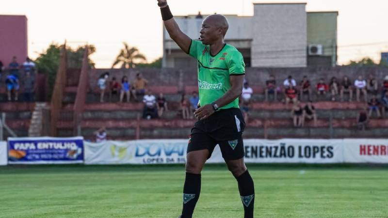 Marcos Mateus e PH Vollkopf apitam os jogos finais do Campeonato Sul ...